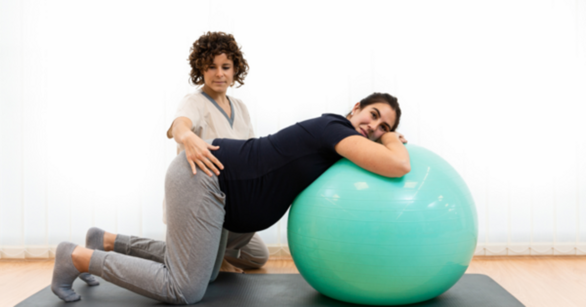 Case Studies on Embodia: Lorena, the Solo Pelvic Health | Embodia